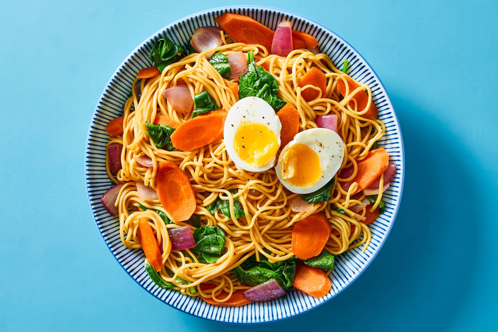 Noodles and egg store